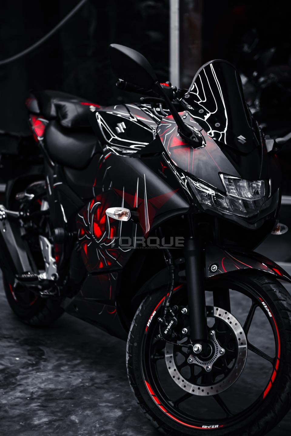 Gixxer SF Sporty Decal for Custom Motorcycle Styling – Torque Stickers